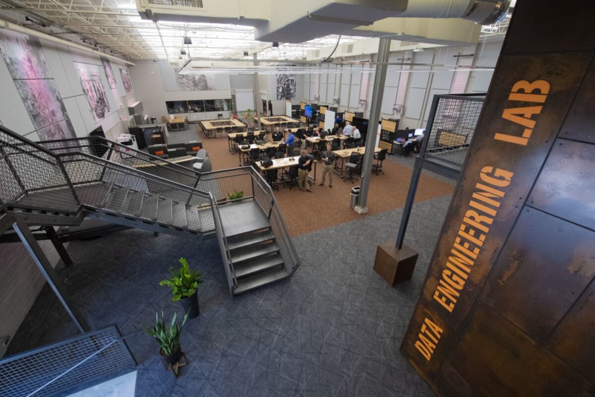 SOCOM ramps up efforts to develop ‘cutting-edge data techniques,’ opens ...