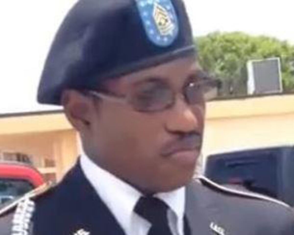 Viral video: Watch what happens when Marines confront an apparent Army ...