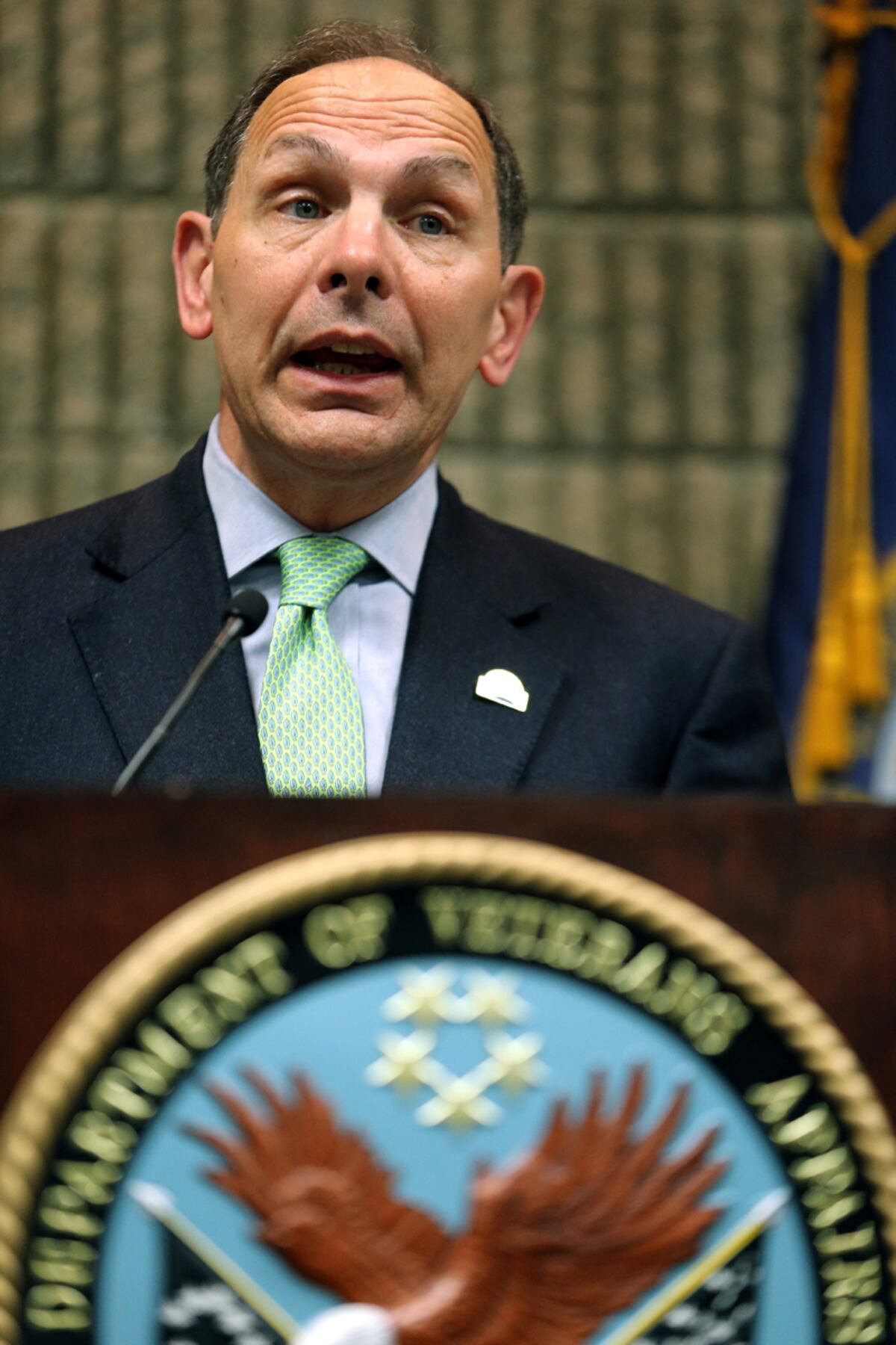 VA secretary wants no waits for mental health care