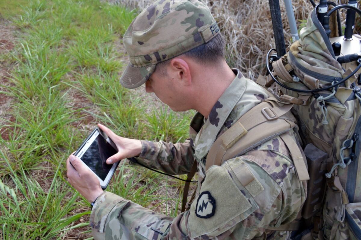 Here’s what the Army is saying about its new electronic warfare solution