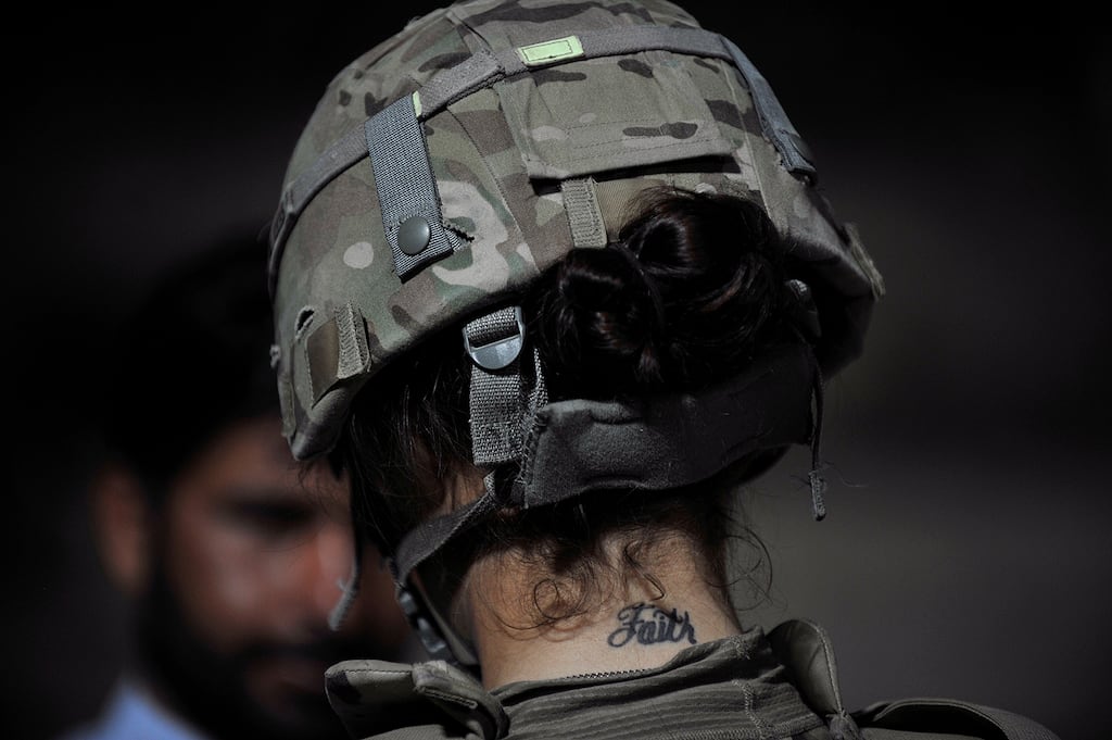 Hand, ear and neck tattoos now OK for soldiers amid recruiting crunch