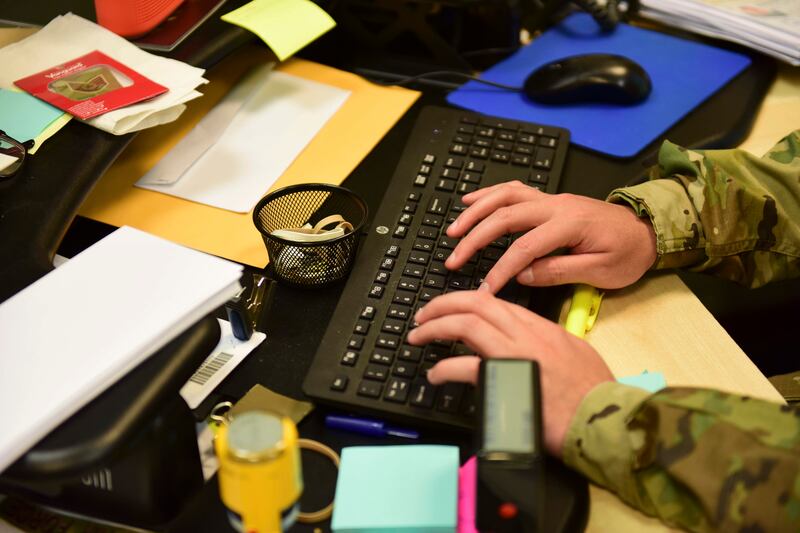 Gmail fix for junior soldiers? Army launches Google email beta