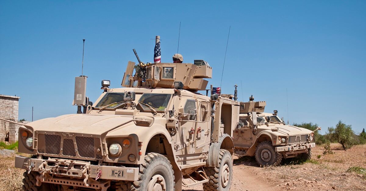 US and Turkish troops coordinate patrols in tense Manbij region of Syria