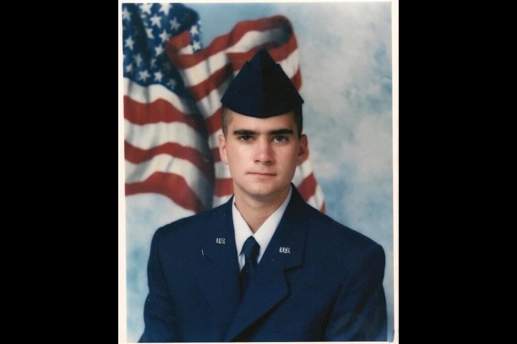 Insurrectionist ‘Zip-Tie Guy’ identified as retired Air Force ...