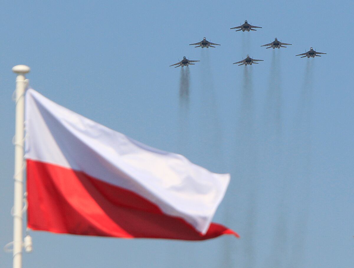 Poland wants to buy fifth-gen fighters under $49B modernization program