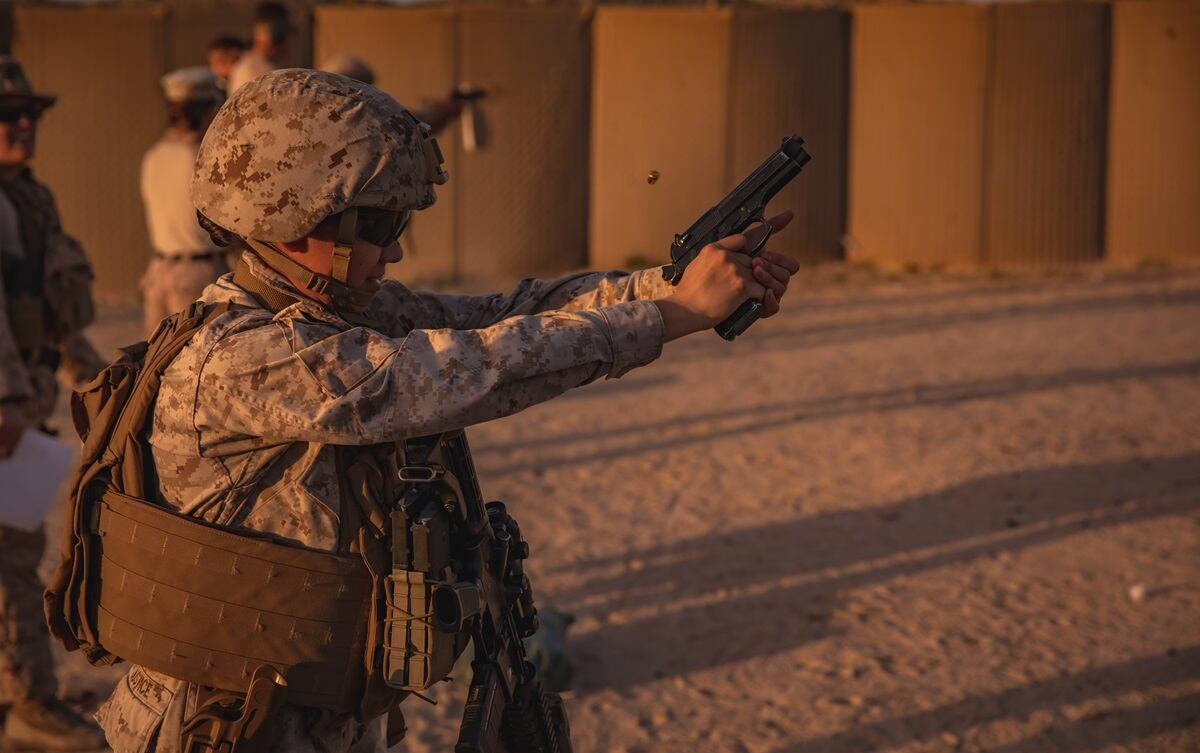 Few women are trying for elite special operations roles, new data shows