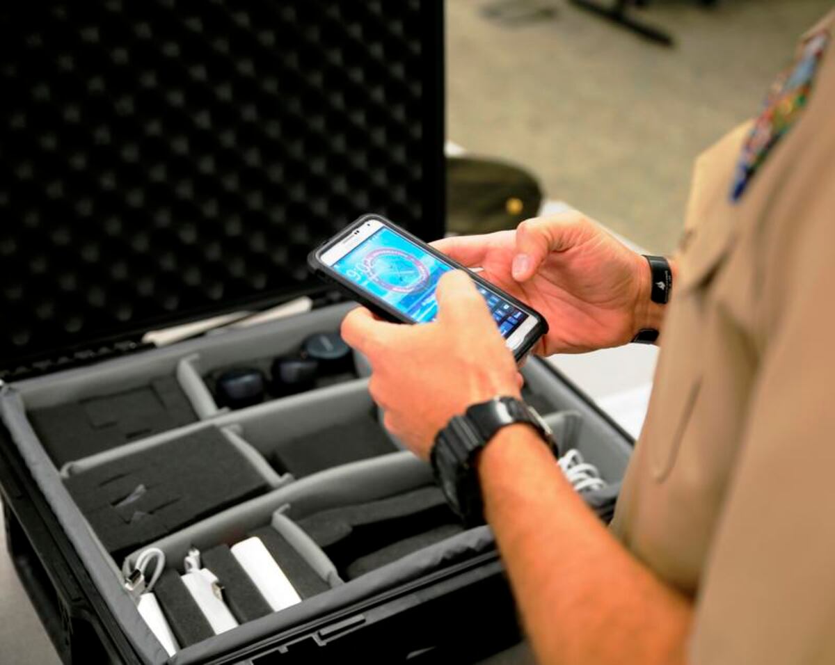 Civil affairs Marines to get Android phones, new data collection app