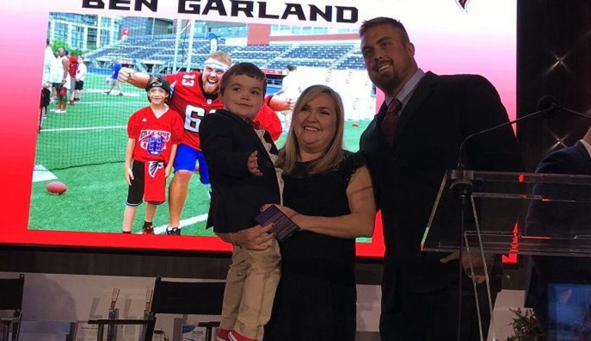 Super Bowl surprise for fallen airman’s family thanks to Falcons’ Garland