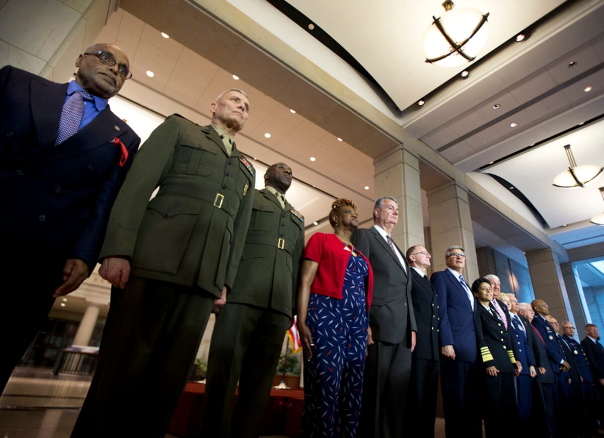 Pentagon, lawmakers mark 50th anniversary of Vietnam War
