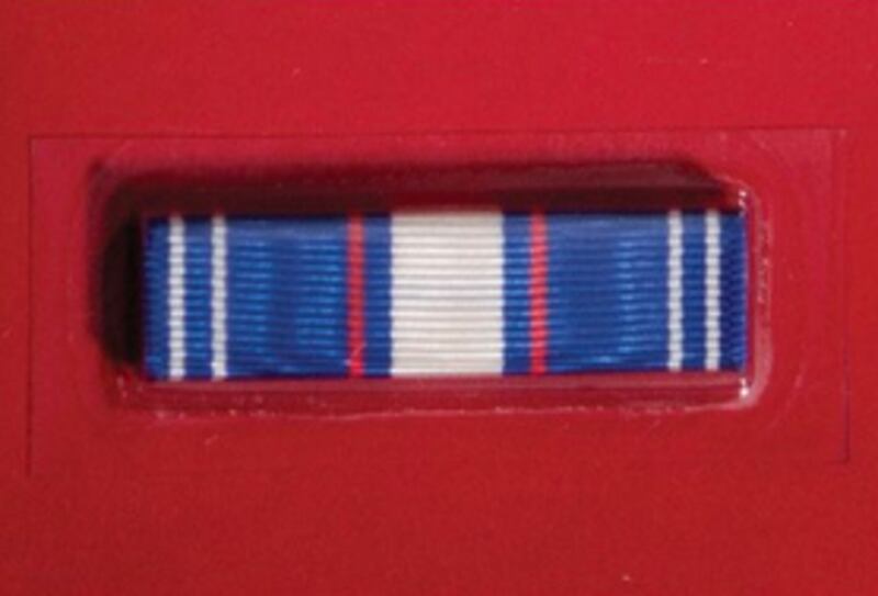 Army unveils ribbon for soldiers who refer a friend