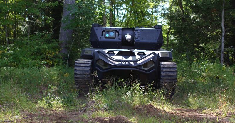 IAI debuts new hybrid ground robot joining the UK army inventory