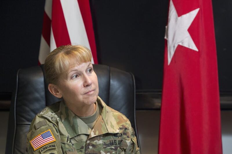 Army offers direct commissions to boost cyber force