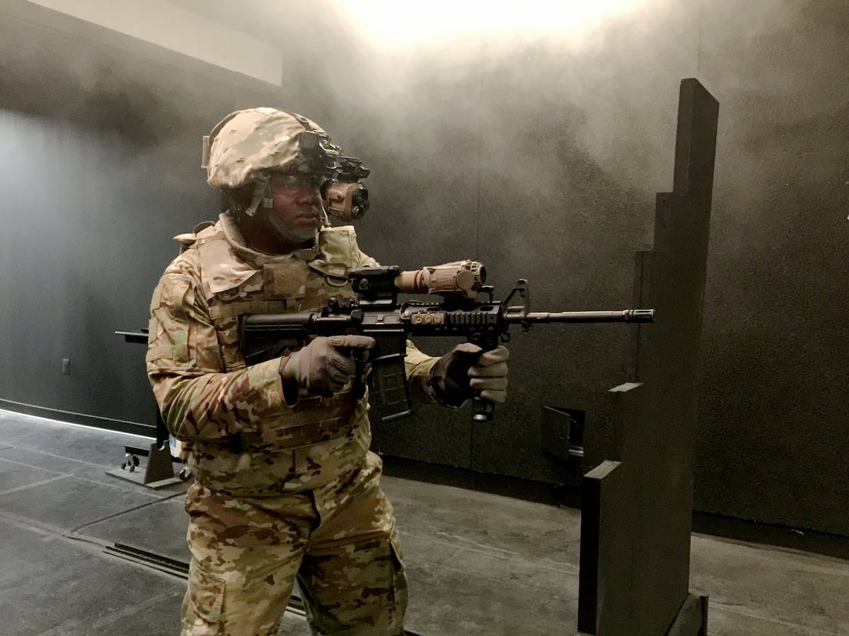 New night vision means soldiers can shoot around corners
