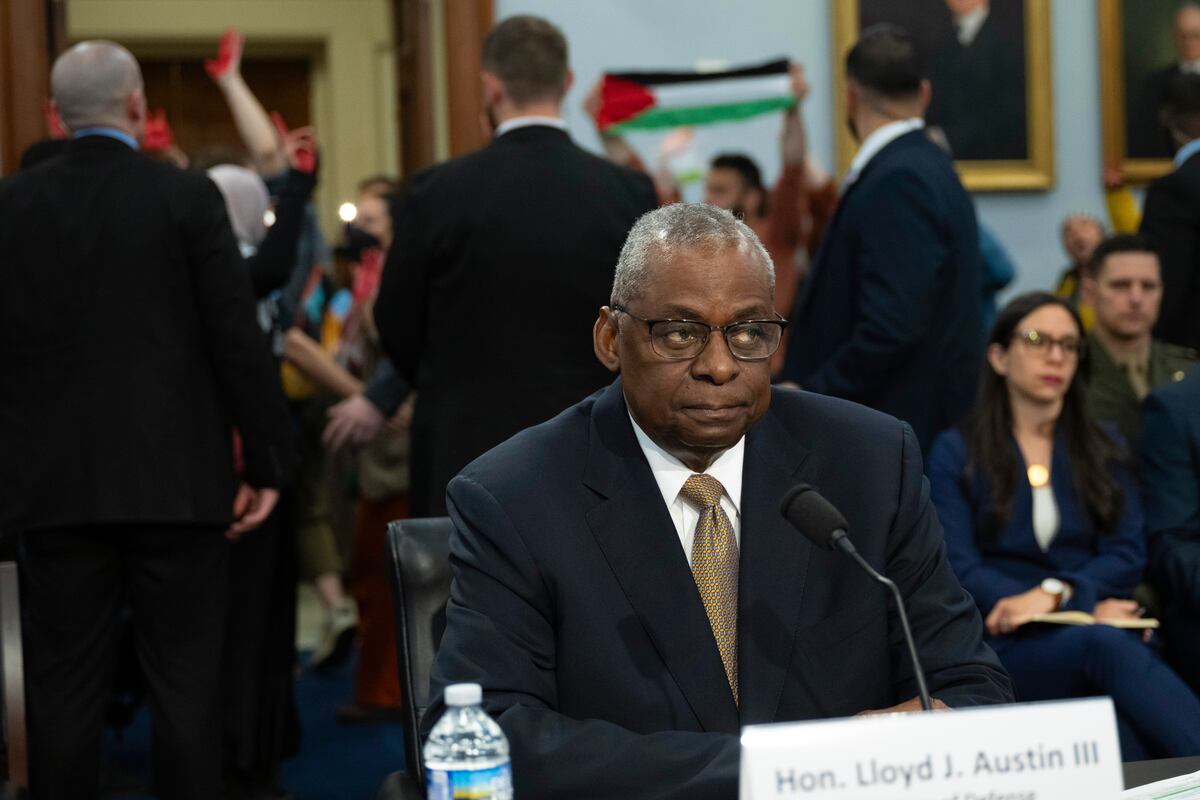 Defense Secretary makes final pitch on FY25 military budget this week