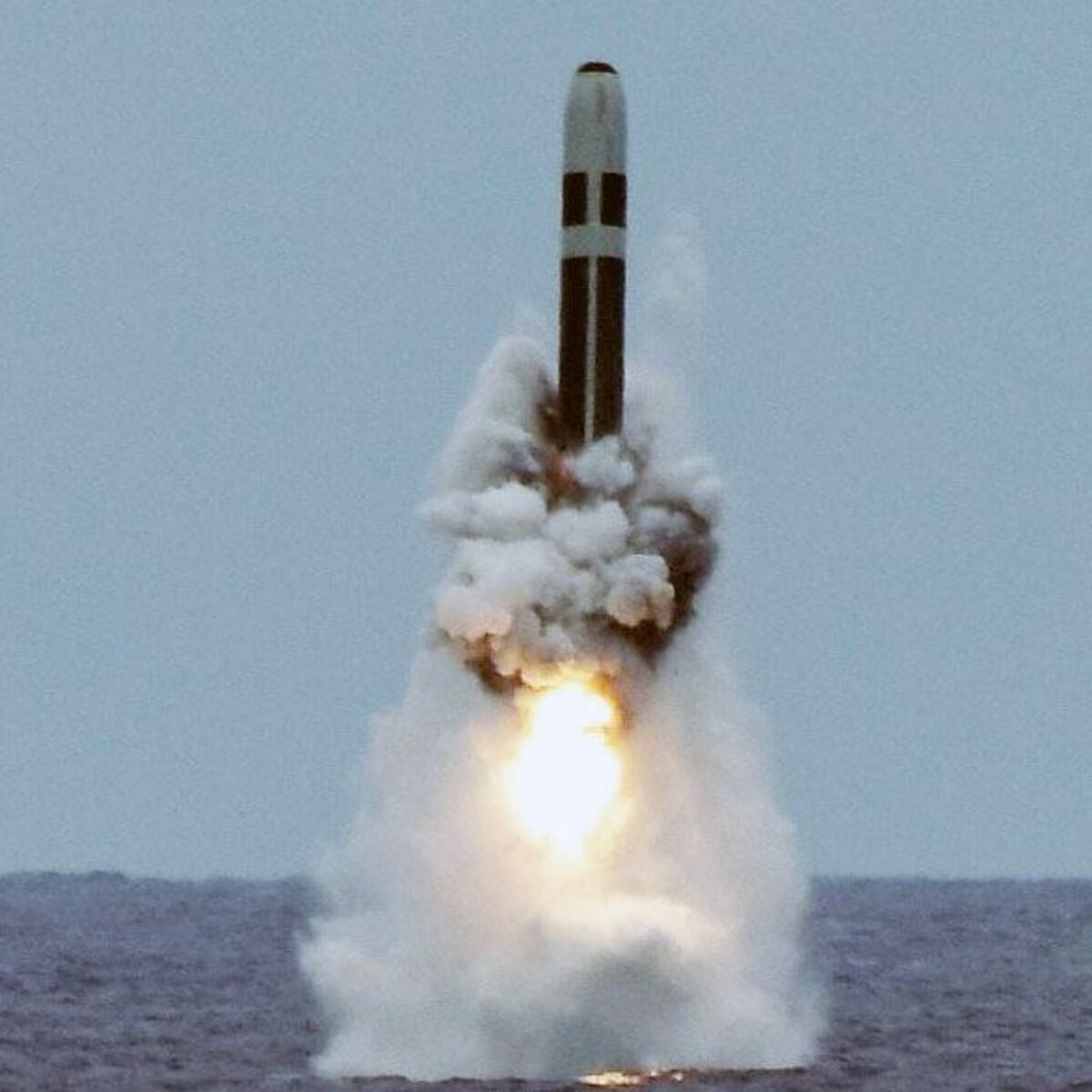 House rejects limit on new nuclear warhead