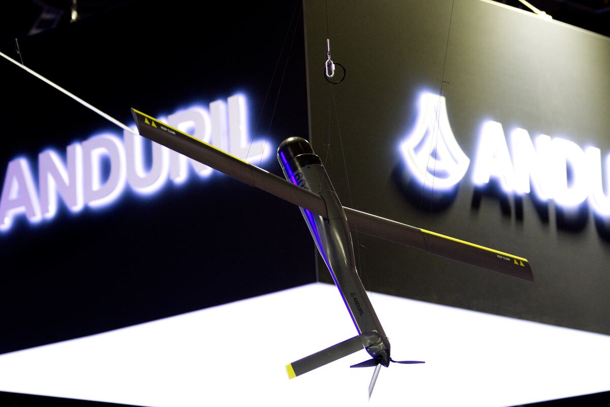 Anduril unveils software to manage hordes of drones