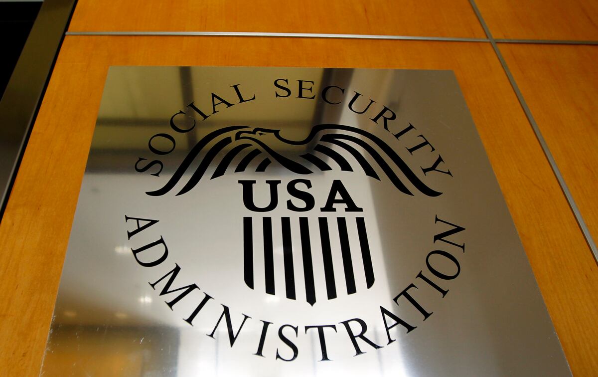 Social Security Administration calls managers back to office