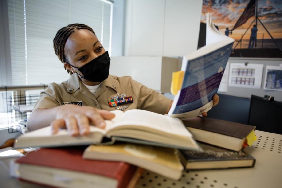 Plan to ease GI Bill reporting rules for colleges signed into law