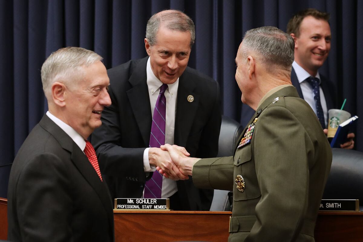 These 12 defense experts hope to guide the Pentagon forward
