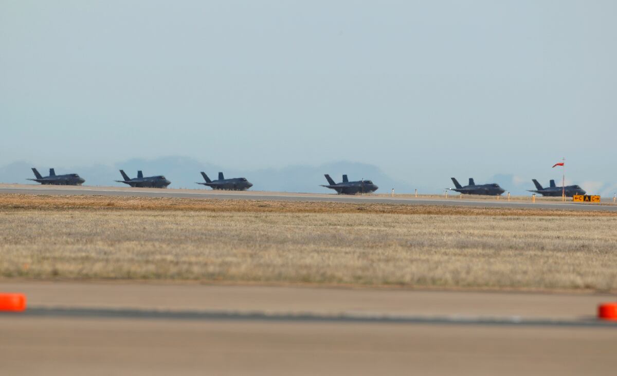 The US Air Force is in no hurry to commit to a next-gen fighter design