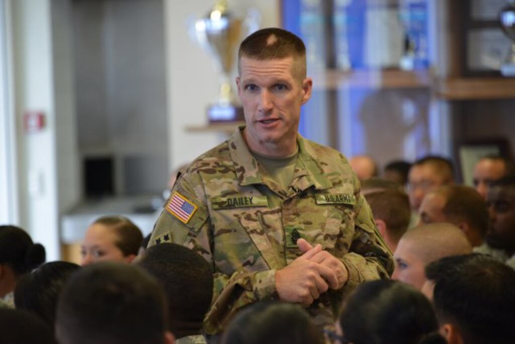 SMA Dailey's top 10 leadership tips for sergeants major