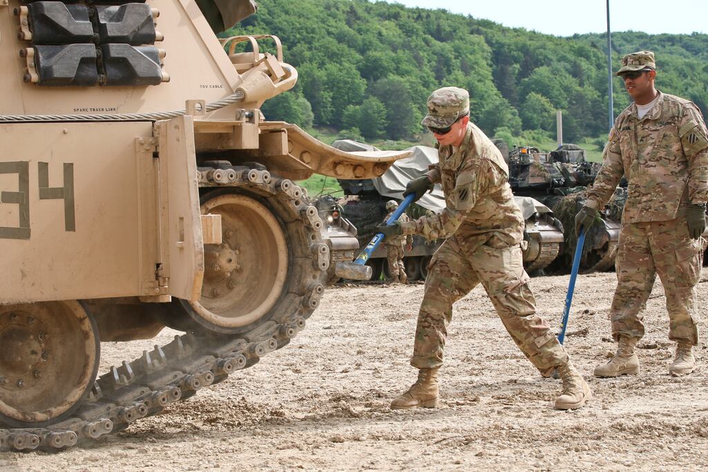 BROKEN TRACK: Suicides & suffering in Army’s exhausted armor community