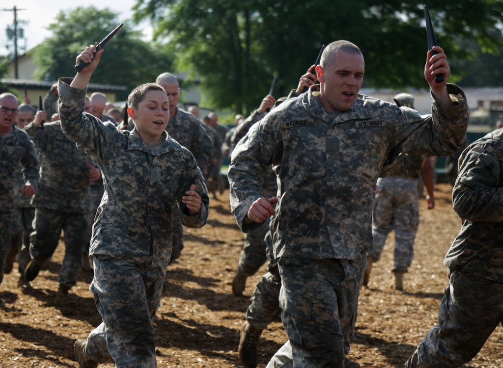 Eight women, 101 men will retake Ranger School phase