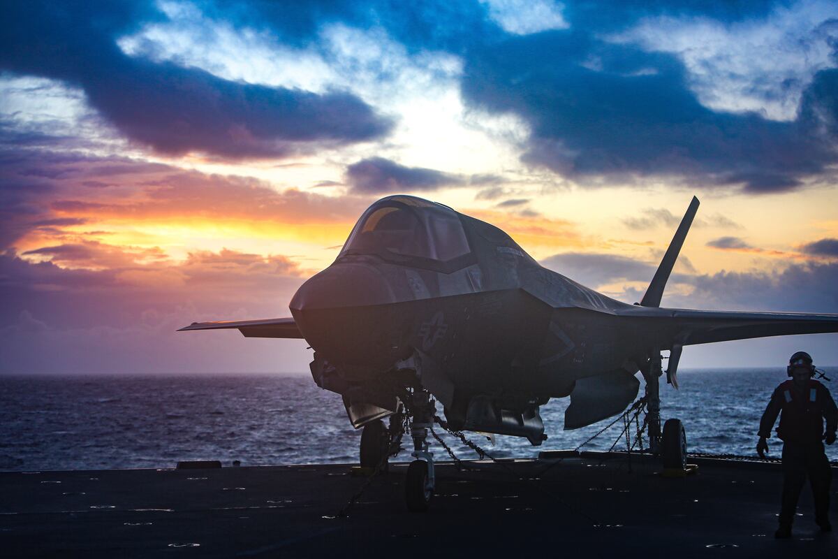 F-35 to move into full-rate production later than expected