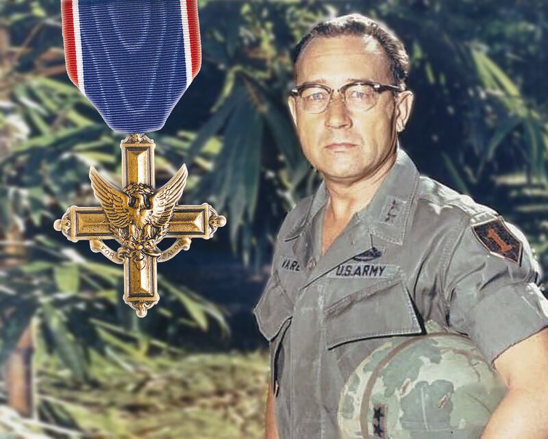 This daring Vietnam rescue finally results in Medal of Honor award