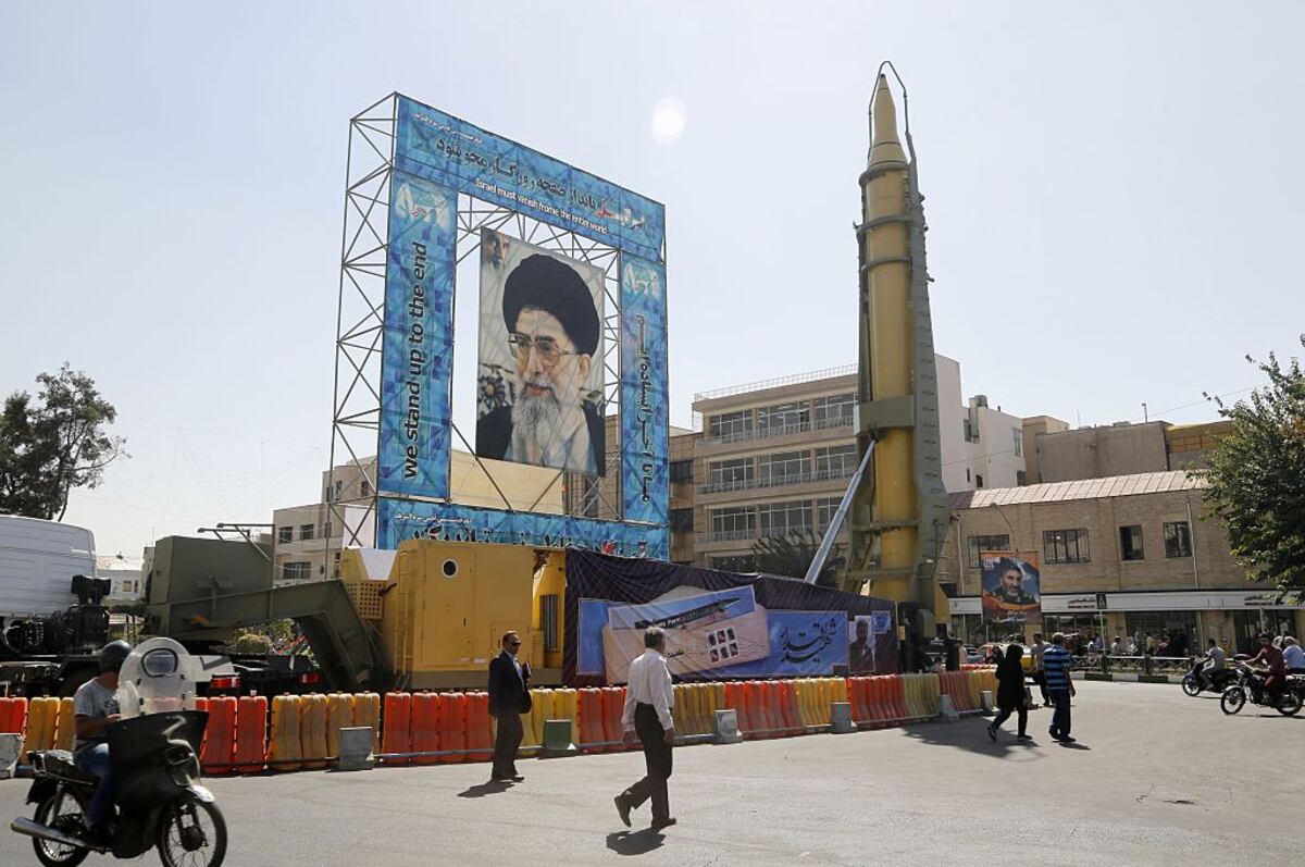 Iran goes ahead with exercise to test missile and radar systems