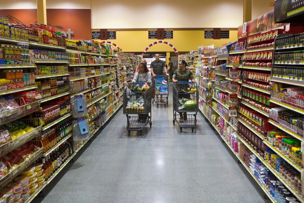 Another commissary closure leaves customers seeking answers