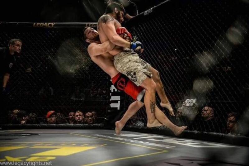'Sniper' to make UFC debut on massive Mexico City card