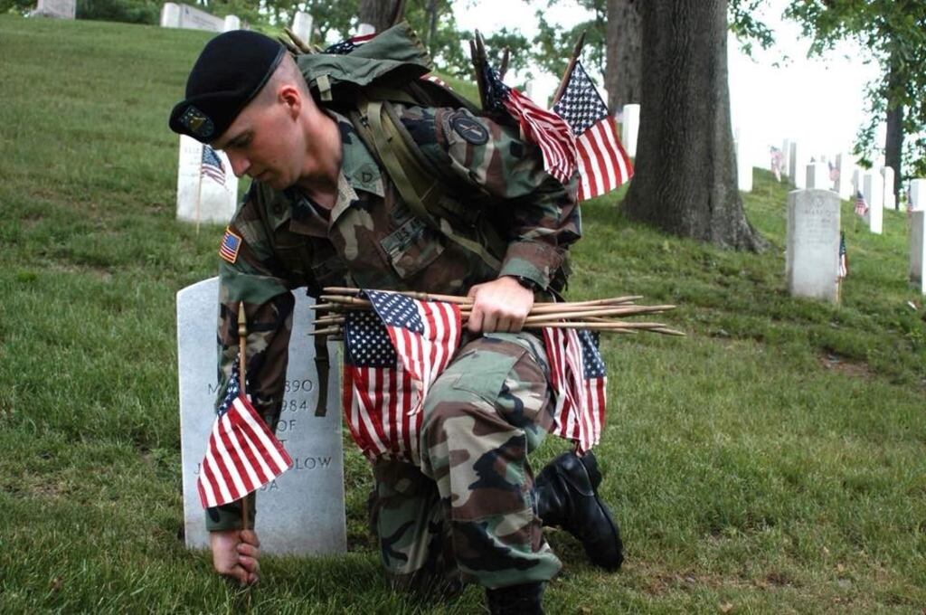 Four-part series on Army’s ‘Old Guard’ by two veterans of the unit ...