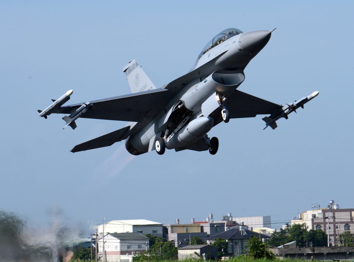 Taiwan F-16 Radar Upgrade Moving Forward