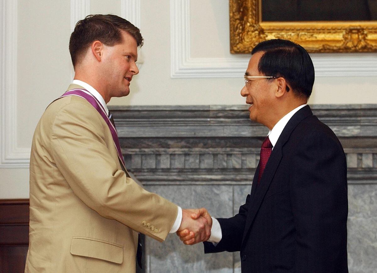 Schriver emerges as potential Pentagon policy nominee