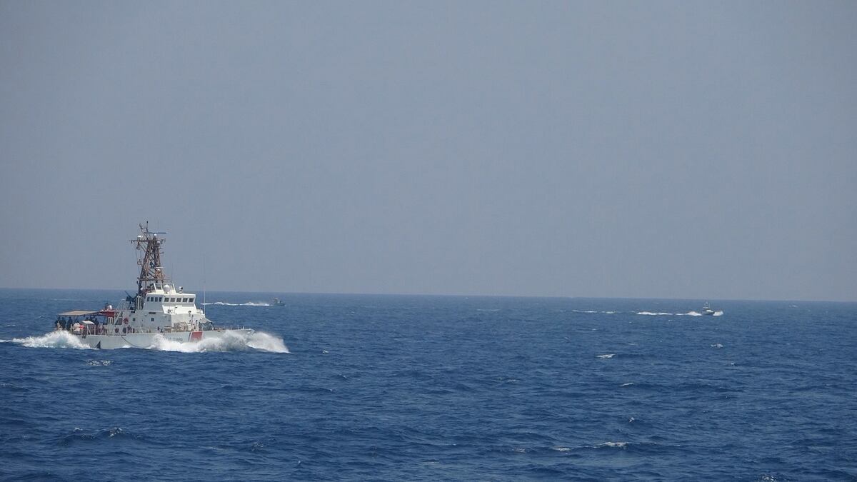 US Coast Guard cutter Maui fires 30 warning shots at Iranian fast ...