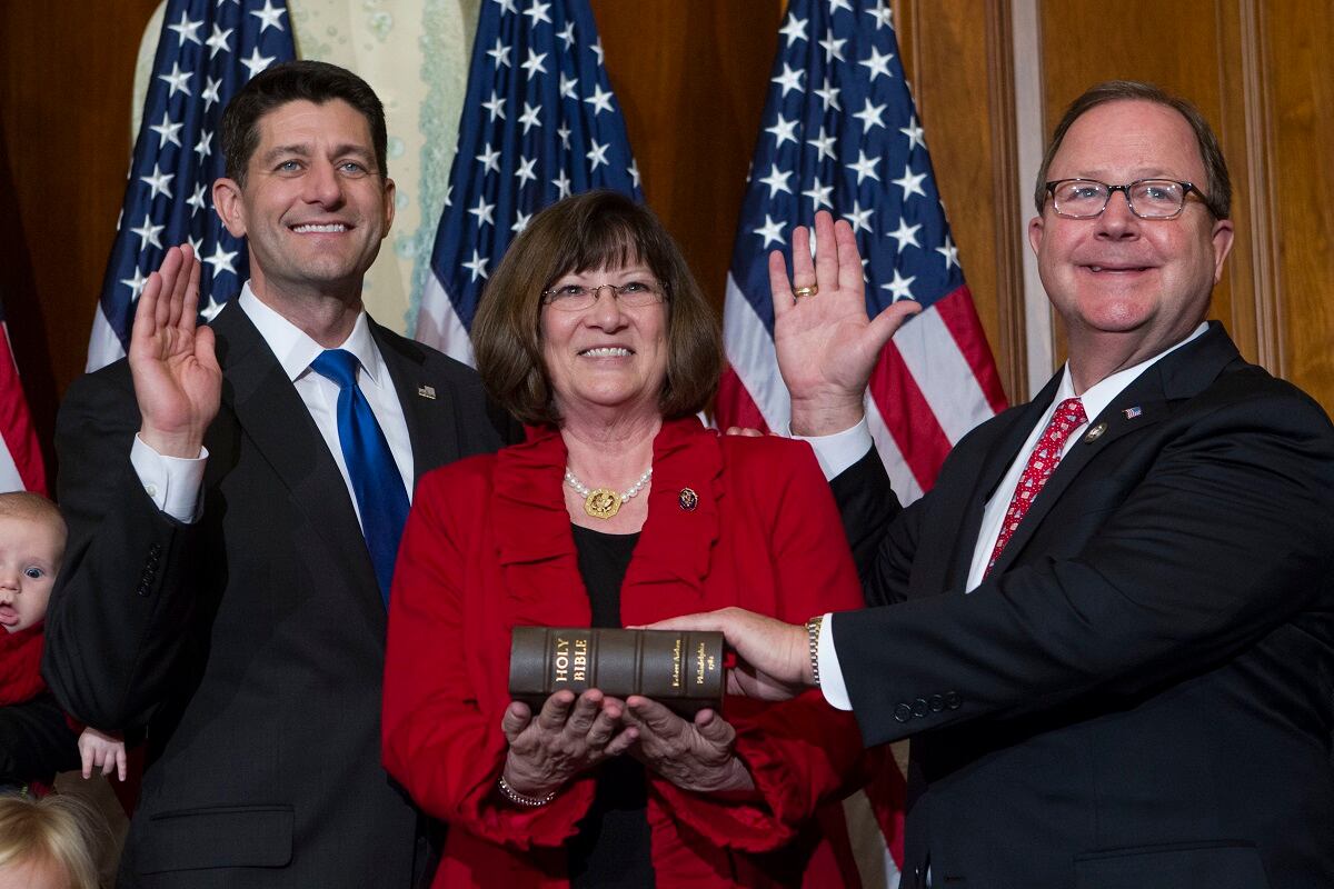 Flores becomes 5th Texas GOP congressman retiring in 2020