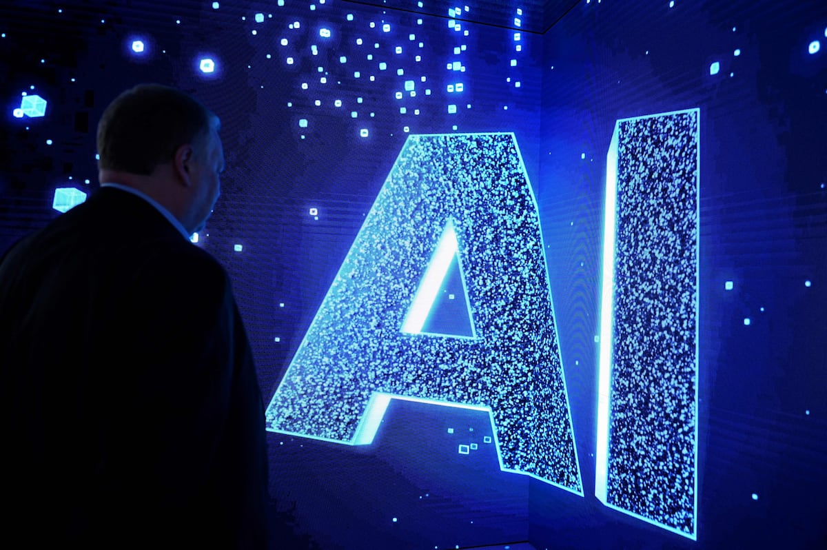 How government contractors can harness artificial intelligence