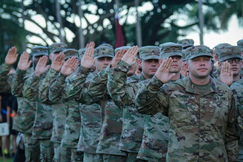Army doubles down on retention for fiscal 2023 amid recruiting woes