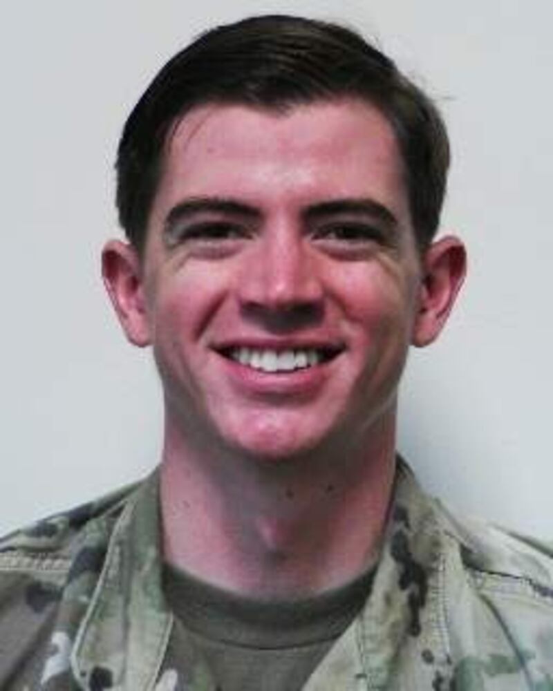 Former sergeant pleads guilty to trying to sell secrets to China