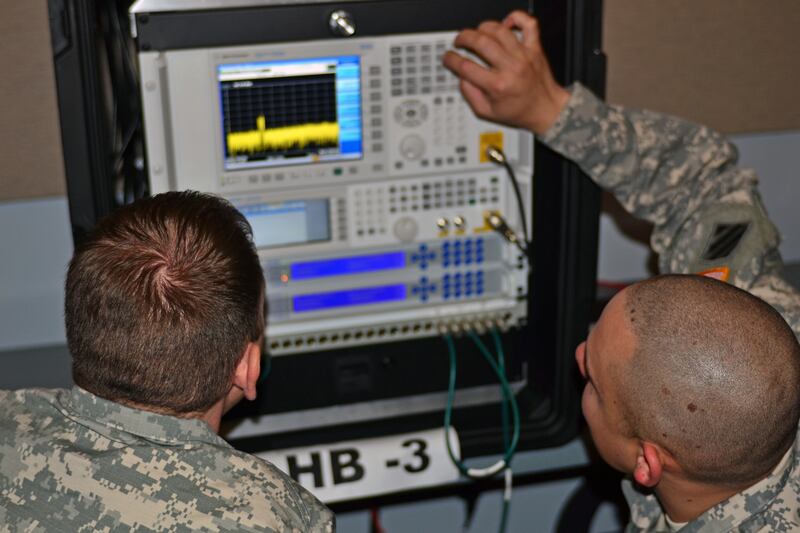 Army offers reclass bonuses in five priority MOSs
