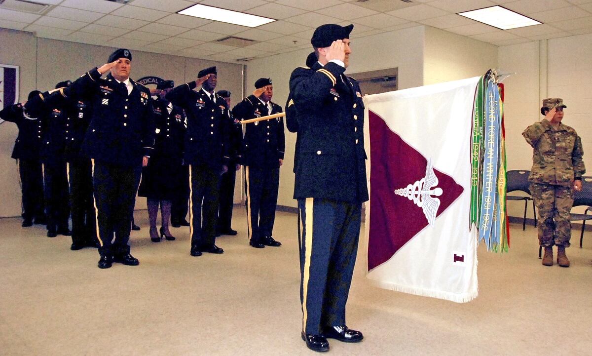 Army lab unit earns award for Ebola response in Liberia