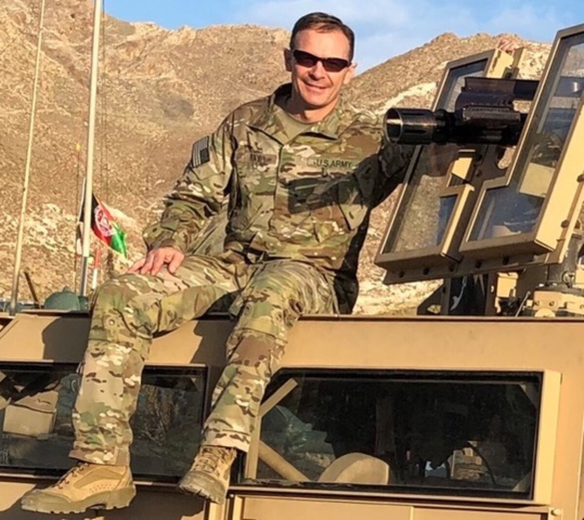 Col. Owen Ray may lose Special Forces tab, lawyer doxxed prosecutor’s ...