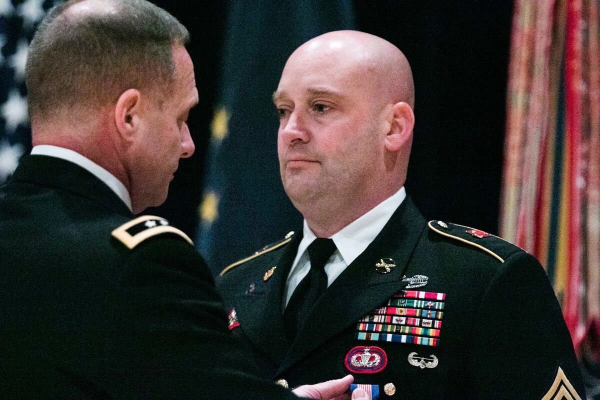River rescue nets Army staff sergeant a Soldier's Medal