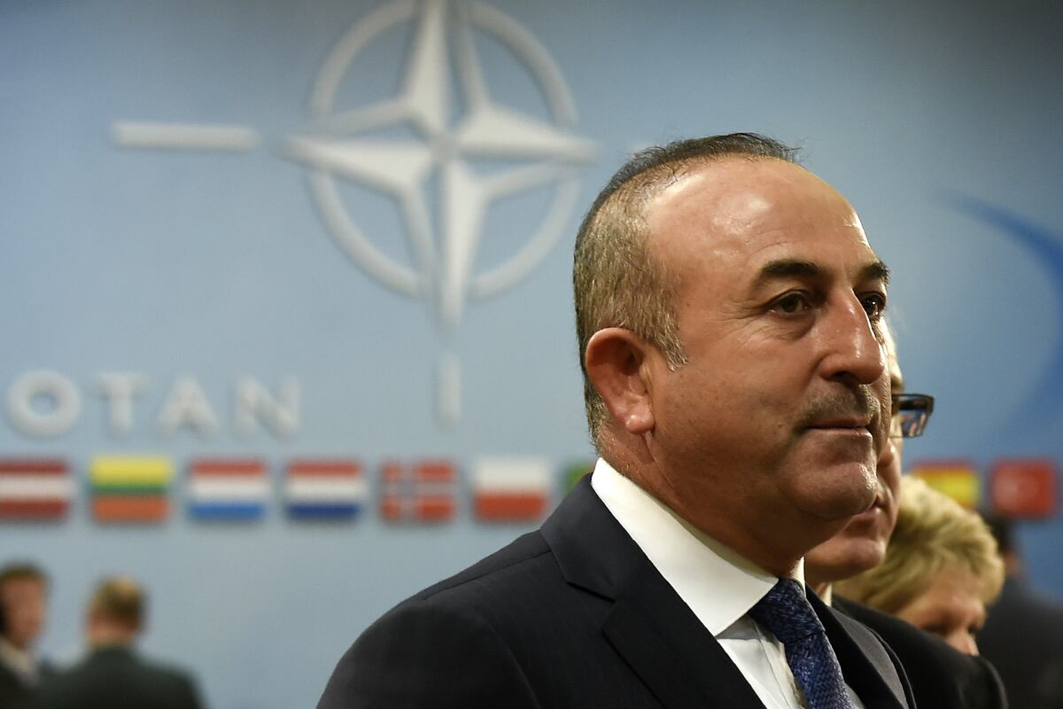 Turkey Launches 'Aggressive' Defense Export Campaign