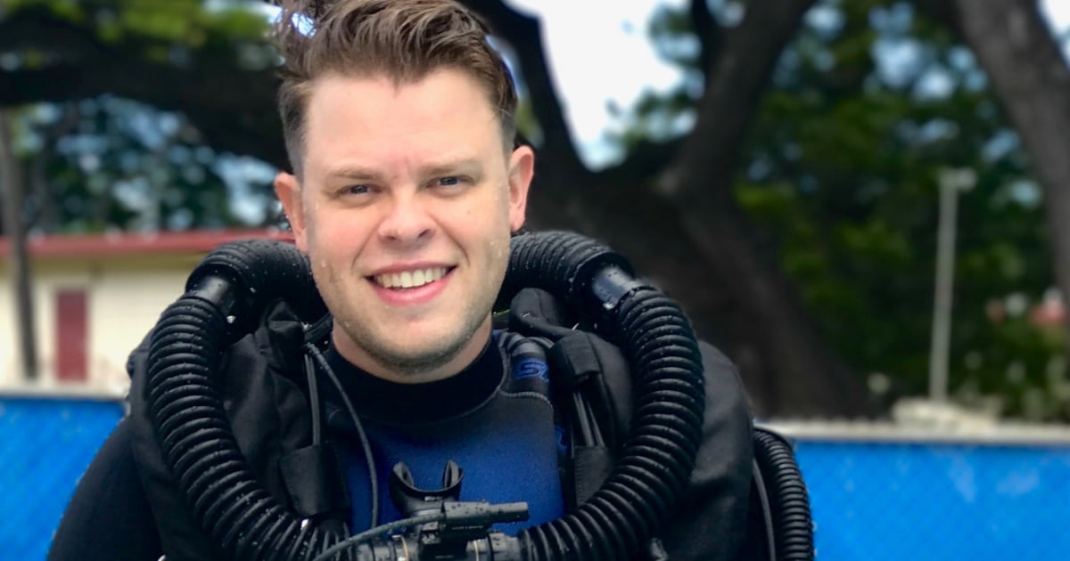 Navy officer, 35, dies in off-duty diving mishap