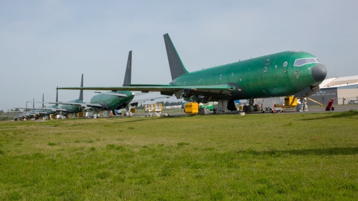 Boeing delivers first KC-46, but fixes to technical problems still ...