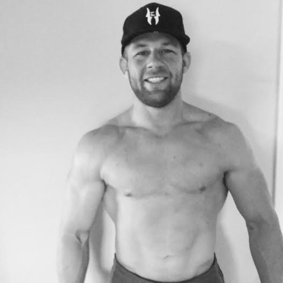 UFC debut for 'Sniper' Todhunter called off