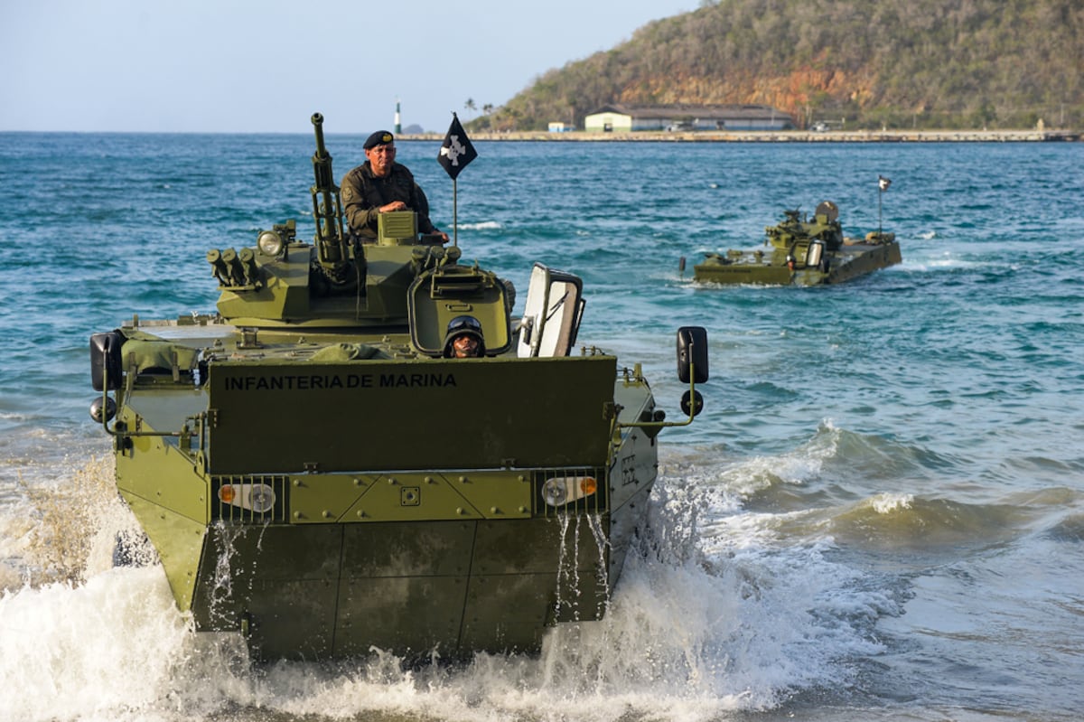 Venezuela Gears Up Military Machine Amid Economic Crunch