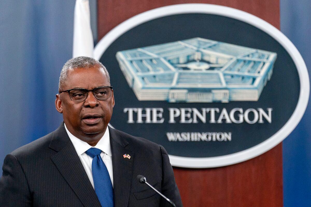 Pentagon chief: US faces pivotal years in countering China
